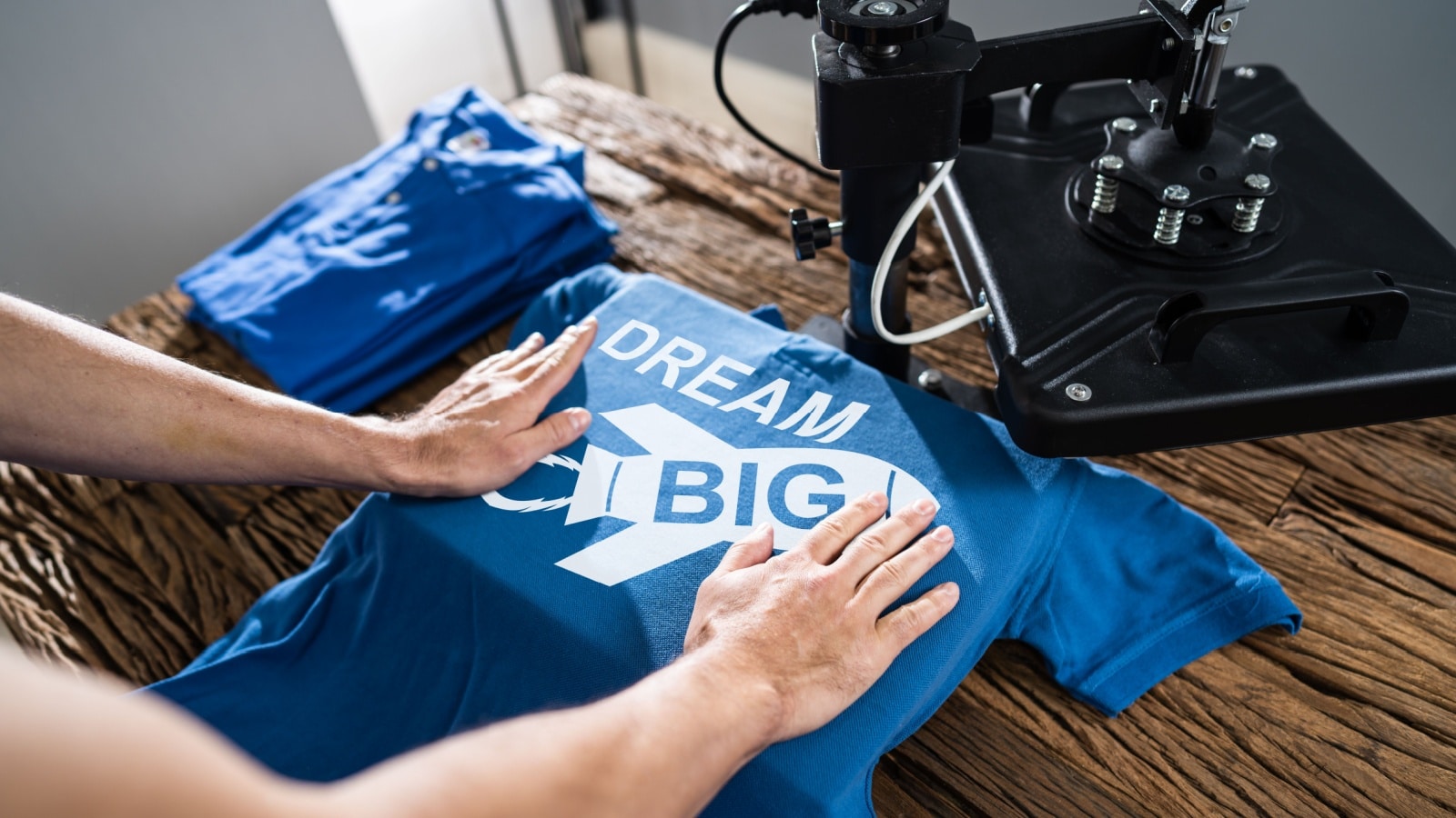 Custom T-Shirt Printing in New York | Custom Apparel & Promo Products